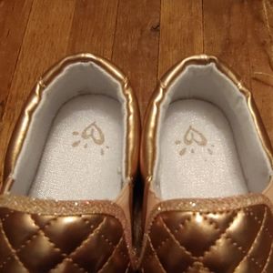 Justice | Shoes | New Justice Quilted Shimmer Gold Slip On Girls 2 ...
